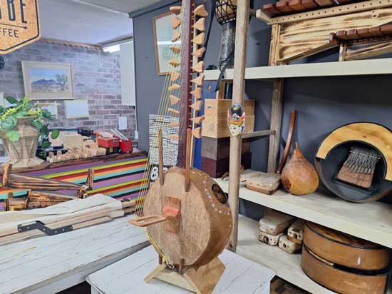 African Musical Instruments | Sihlalo